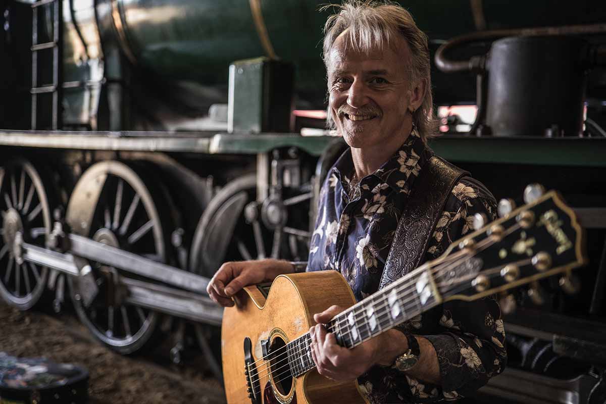 Geoff Achison – Echuca Moama Winter Blues Festival